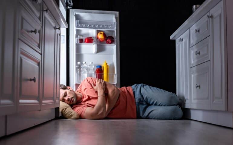 Too Hot To Sleep? Guide On How To Sleep In The Heat